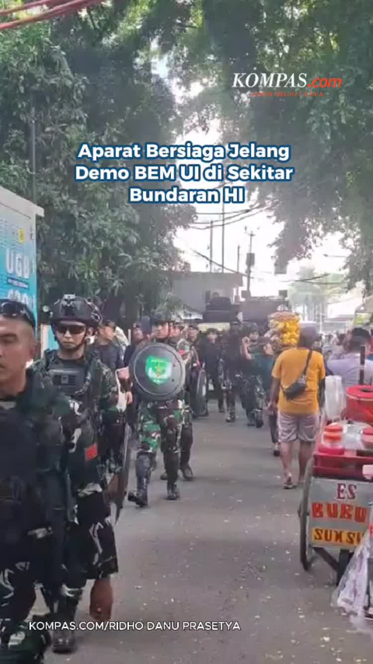 Aparat Bersiaga Jelang Demo BEM UI di Sekitar Bundaran HI
